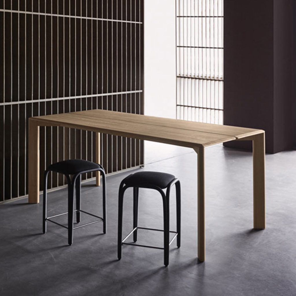 Taburete Fontal bajo - Möbler