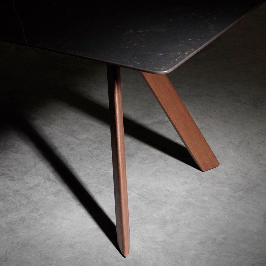 Mesa Atrivm rectangular exterior - Möbler